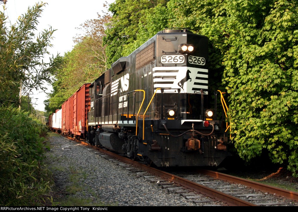 NS 5269 SA31 On The Southern Secondary